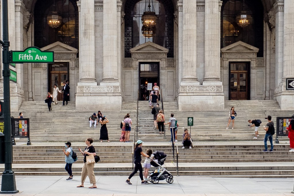 タイムズスクエア徹底ガイド｜観光名所から裏話まで全てがわかる完全攻略 – TobiTra