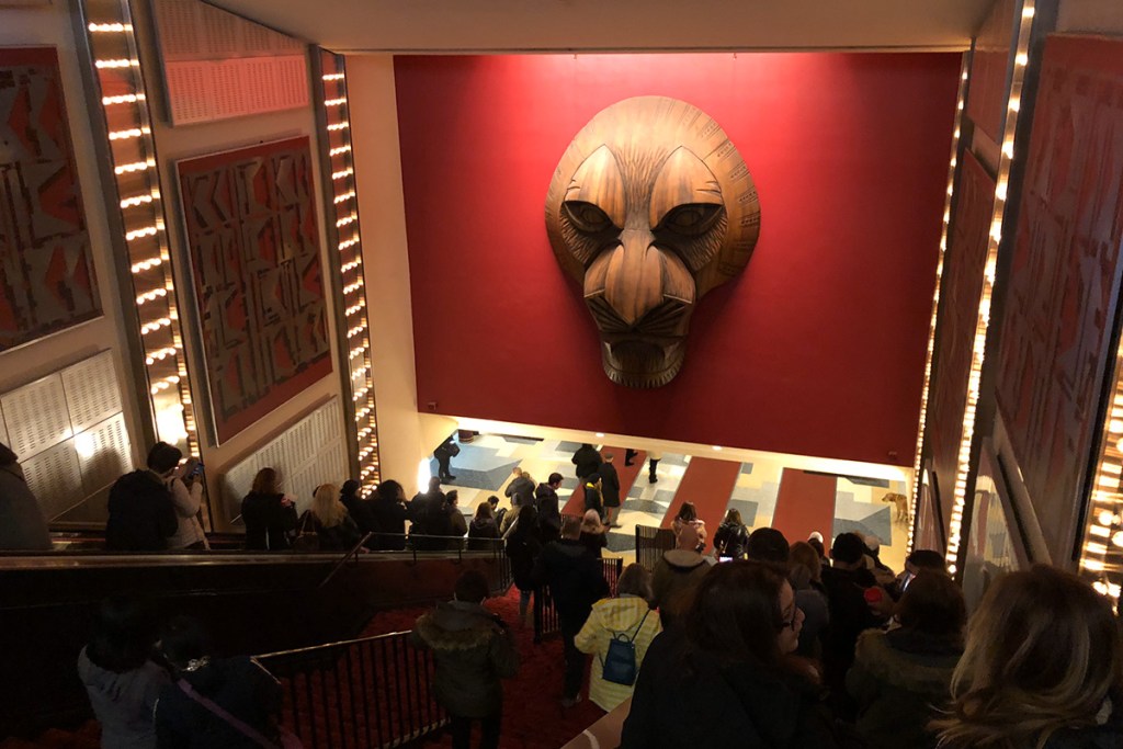 タイムズスクエア徹底ガイド｜観光名所から裏話まで全てがわかる完全攻略 – TobiTra