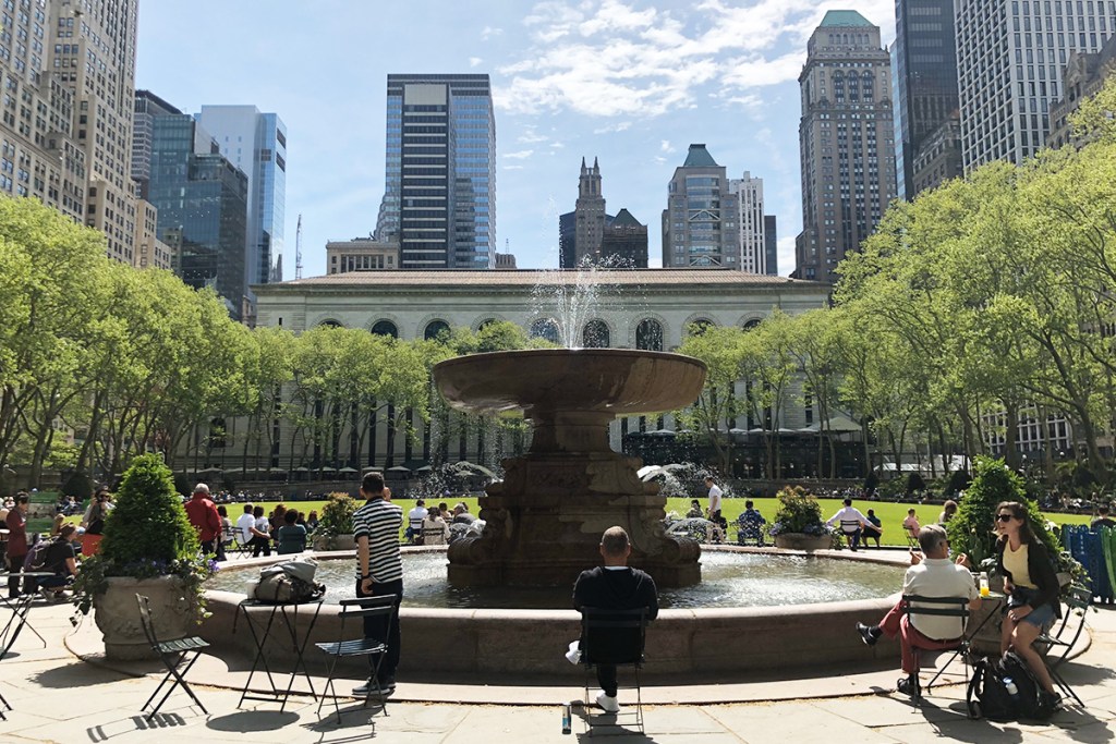 タイムズスクエア徹底ガイド｜観光名所から裏話まで全てがわかる完全攻略 – TobiTra